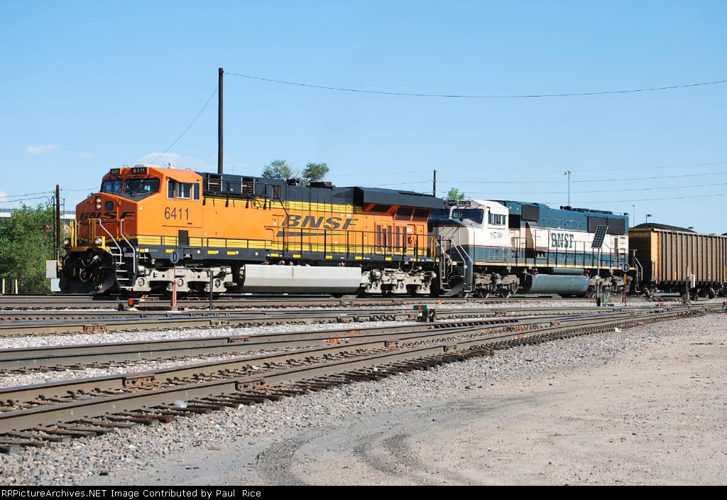 BNSF 6411 Point On A South Bound Coal Train